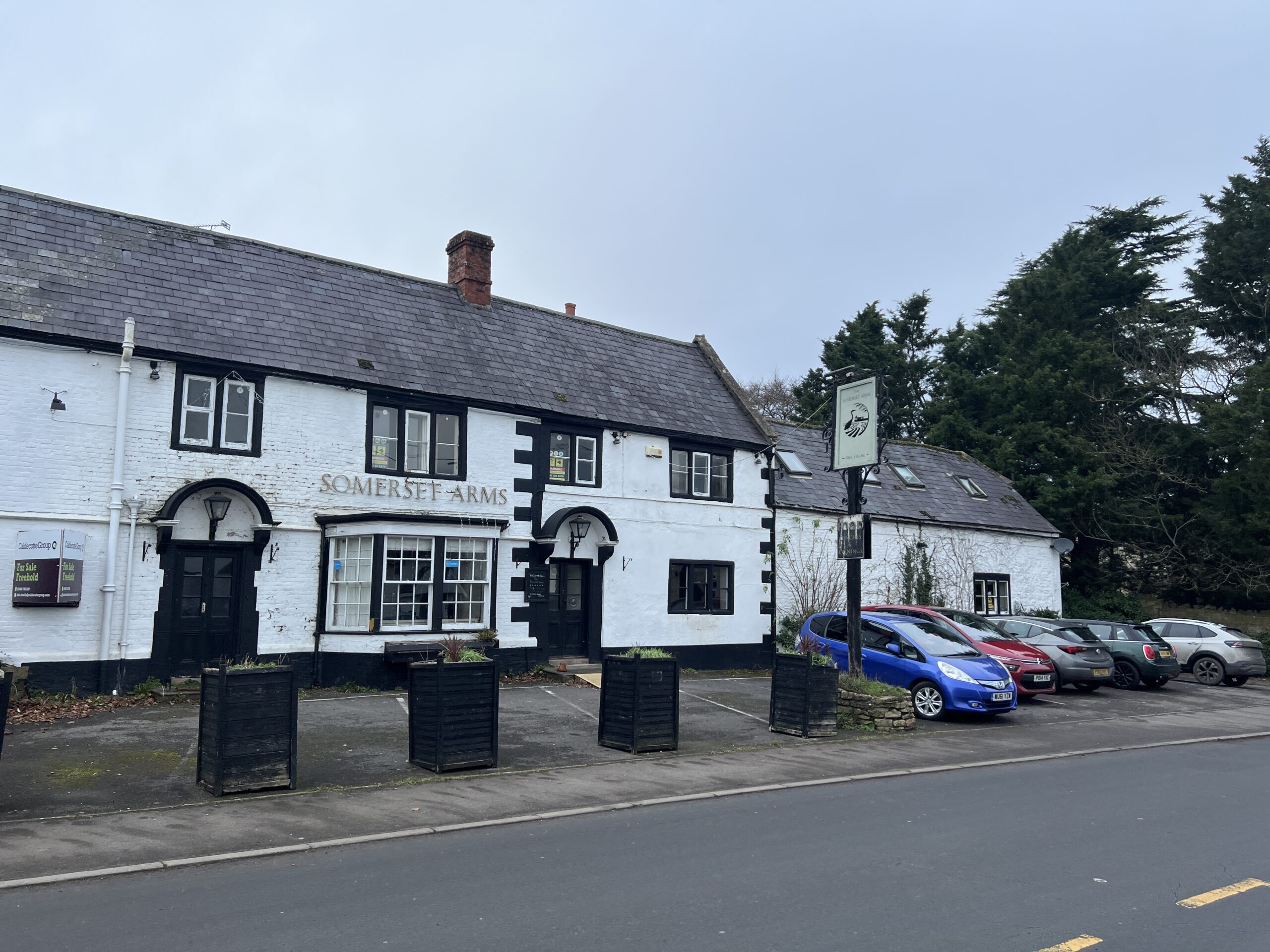 The Somerset Arms, 74 High Street, Semington, Trowbridge, BA14 6JR ...