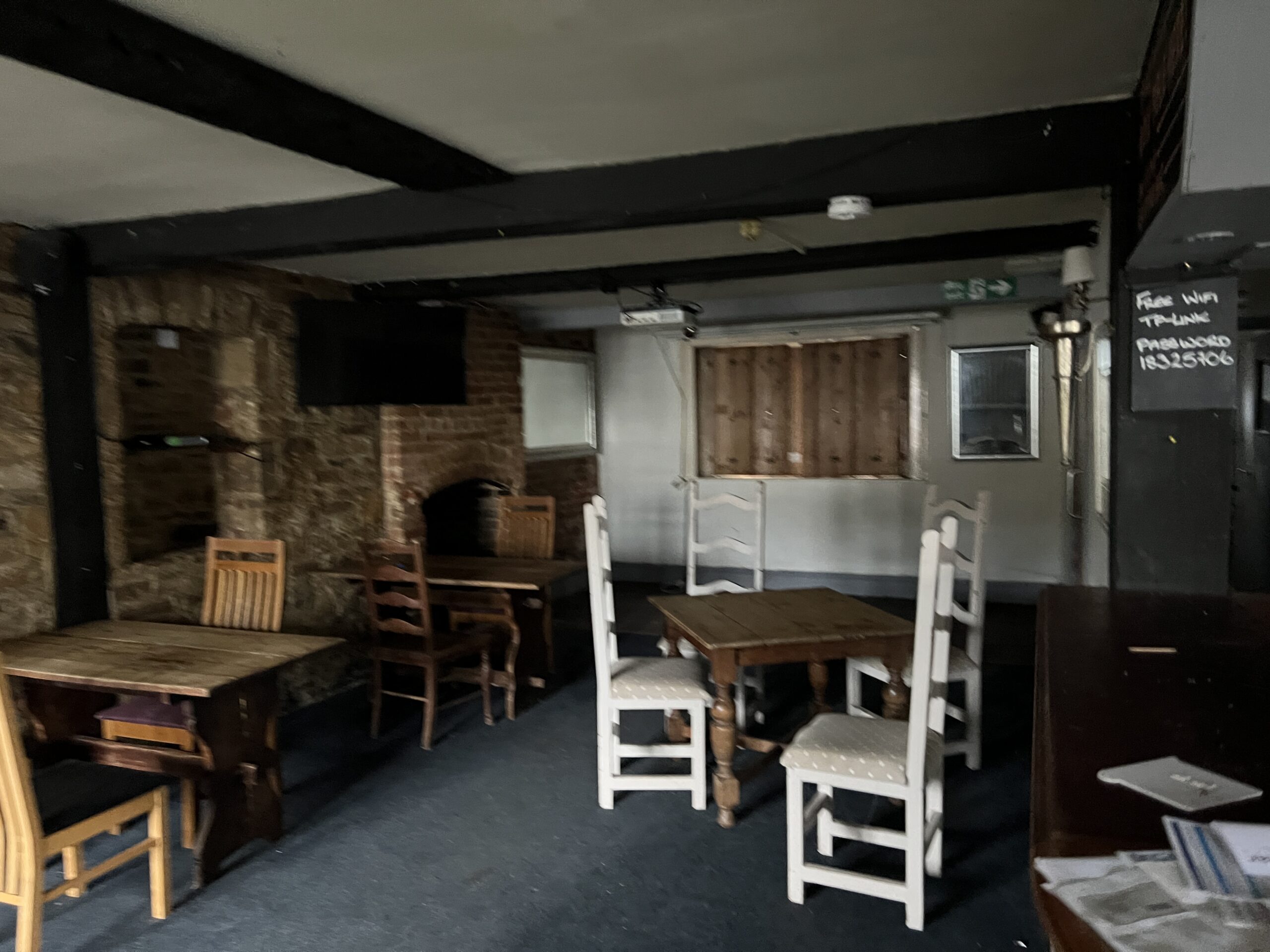 The Somerset Arms, 74 High Street, Semington, Trowbridge, BA14 6JR ...